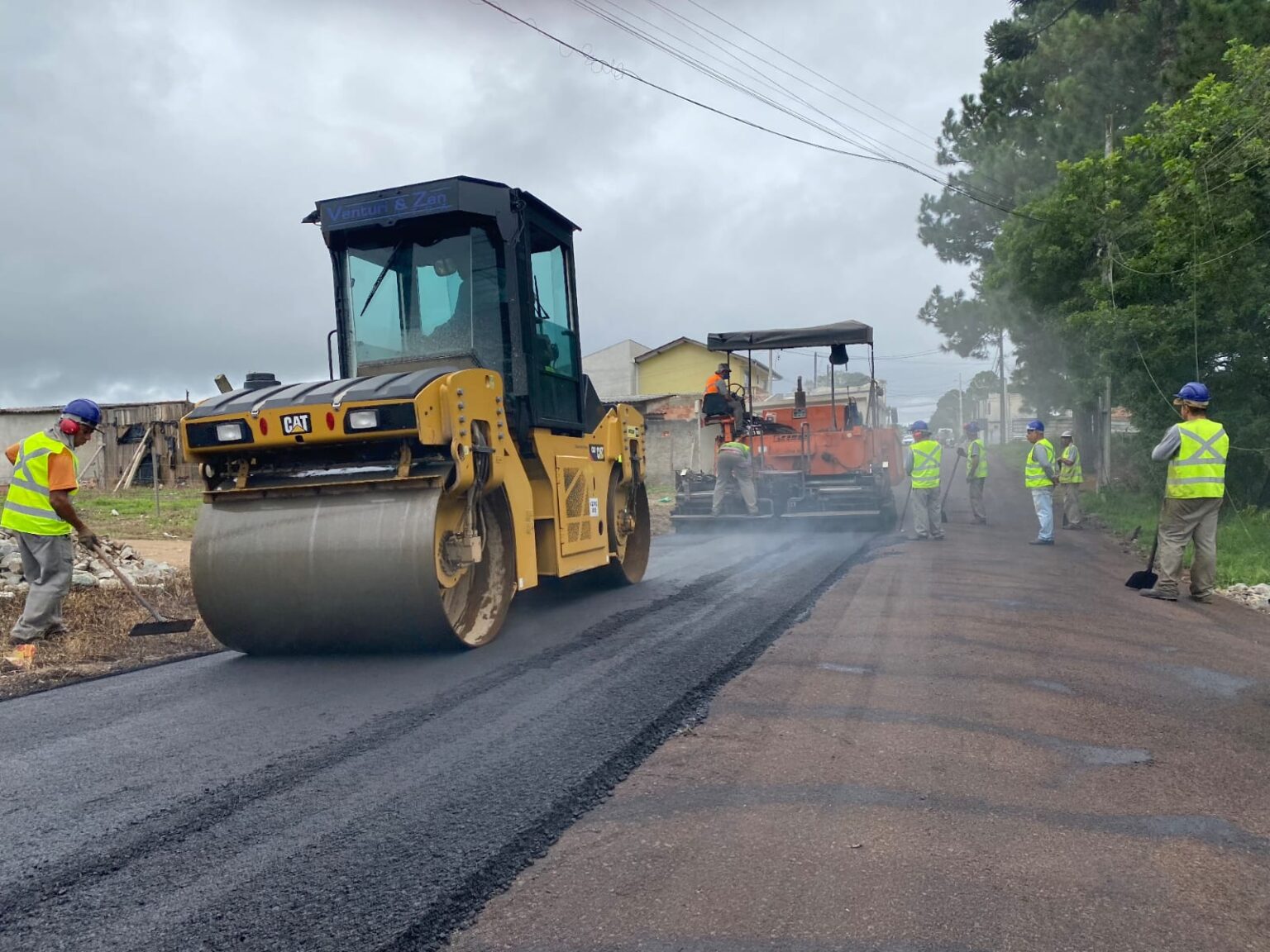 Rua Antônio Peniche de Moura é pavimentada