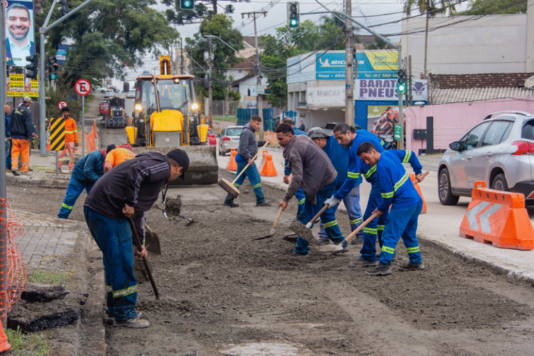 Prefeitura de Curitiba mantém obras do Novo Inter 2